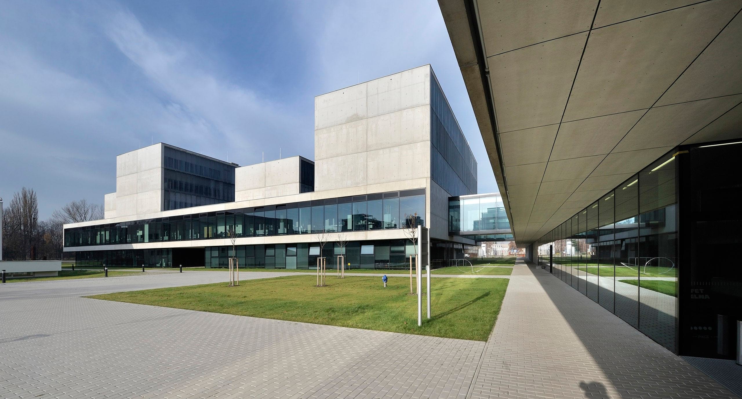 Fakulta chemicko-technologická a tělovýchovná zařízení Univerzity ...